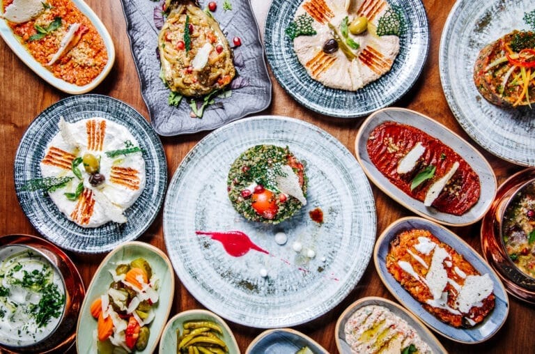 20 National Dishes from Around the World - The Modern Cookbook